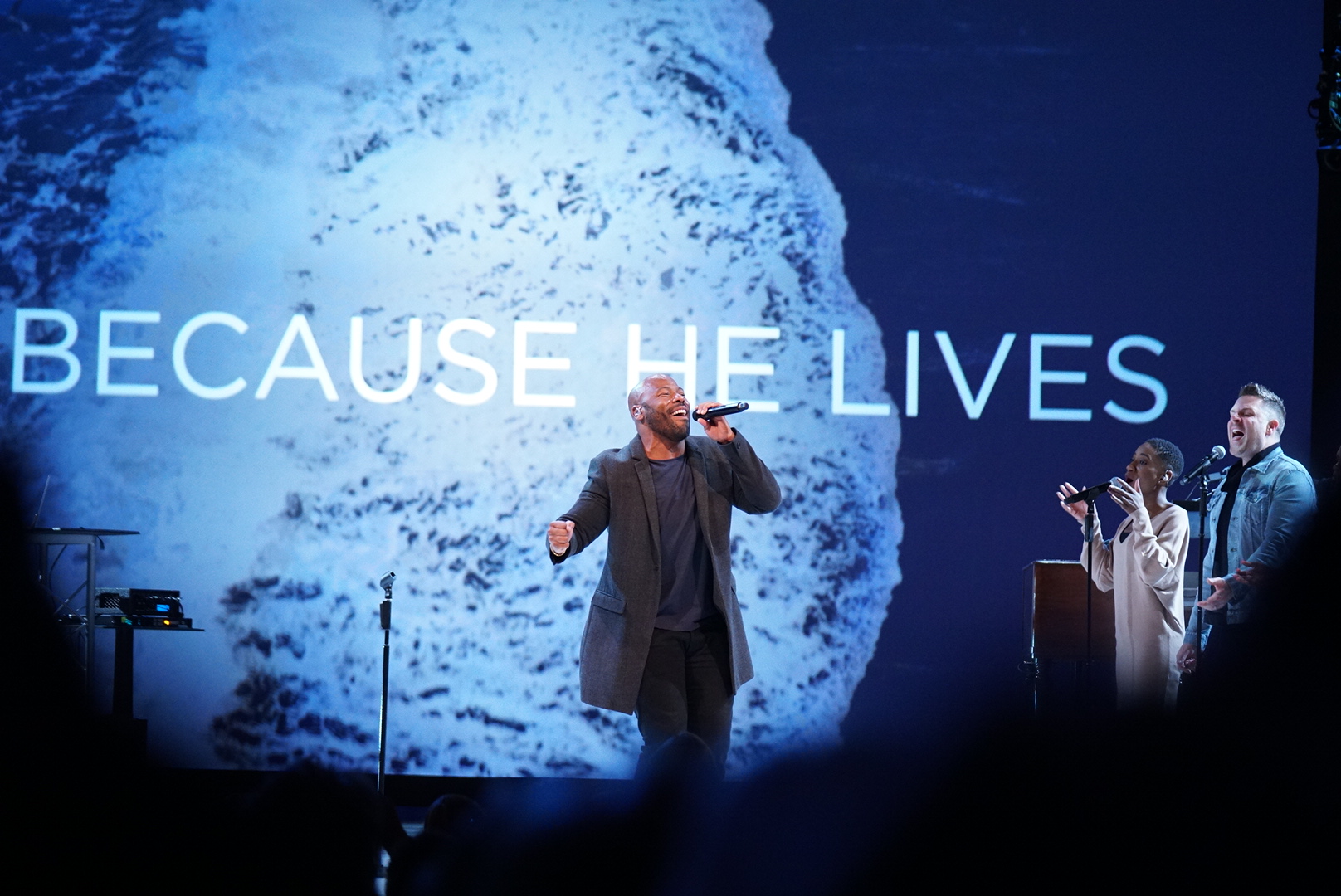 Celebrating 15 Years of Going Beyond Live with Priscilla Shirer ...